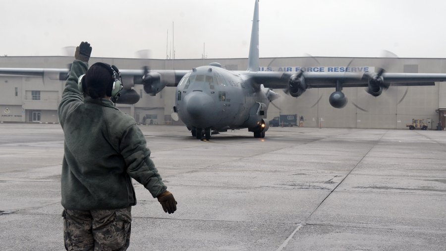 Military spending bill allows more private use of Marietta, Ga., Air ...