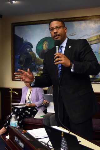 Sean Shaw takes a seat on All for Transportation oversight committee ...