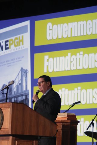 PHOTOS: Pittsburgh Mayor Bill Peduto sworn in for second term ...