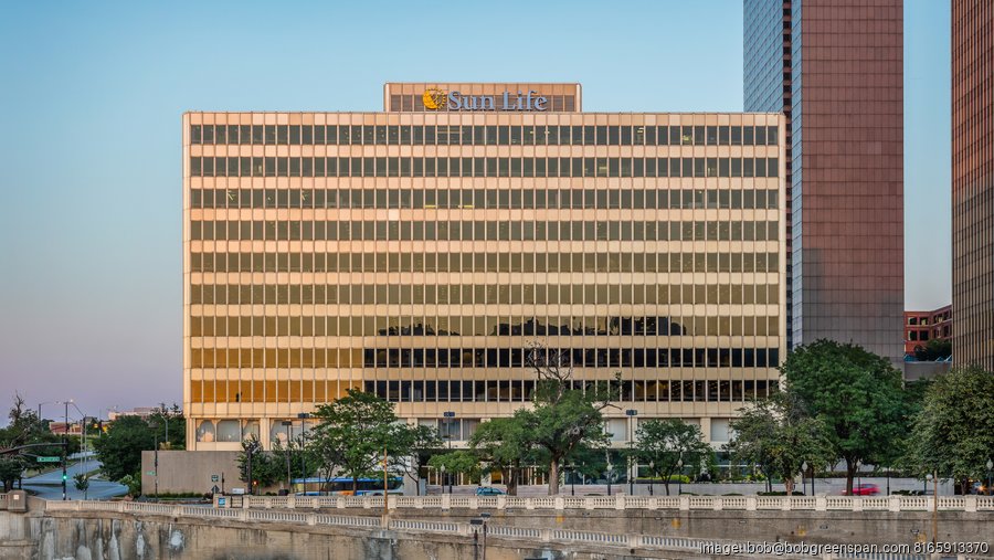 How much did Stanton Road Capital spend on KC's 2323 Grand tower ...