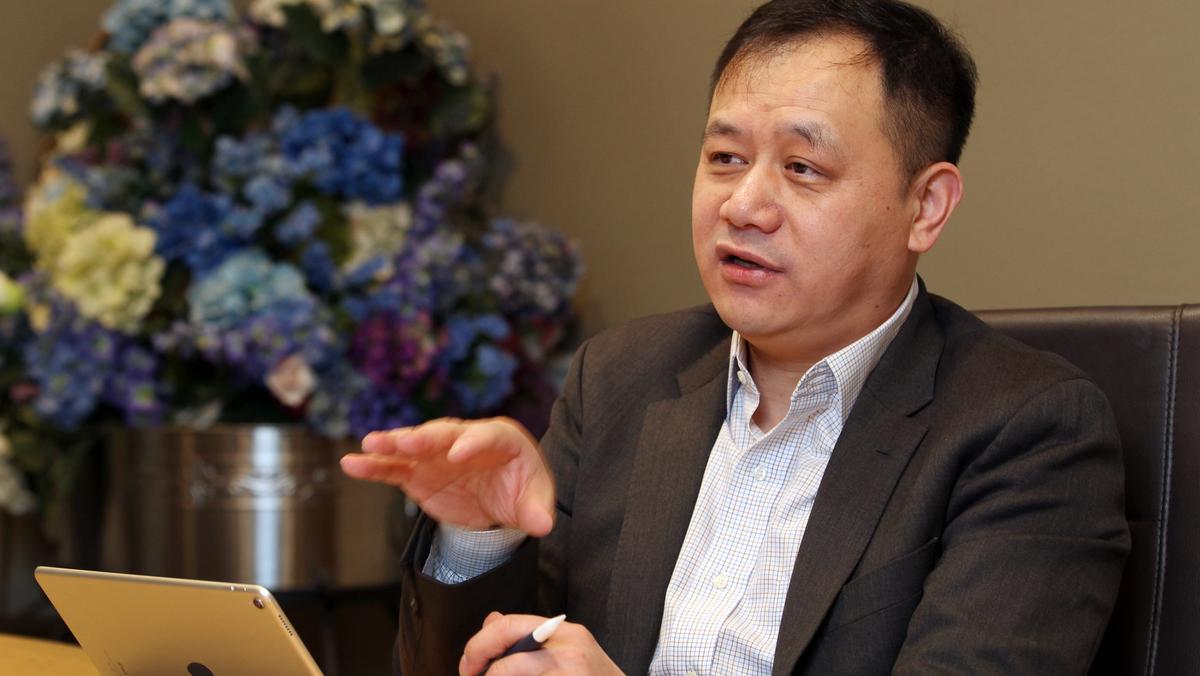 Hainan Airlines President Jianfeng 'Jeff' Sun might also be your pilot ...