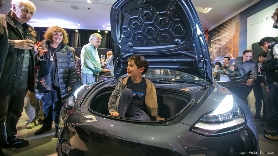 Who is Tesla and SpaceX CEO Elon Musk? A closer look at Silicon Valley ...