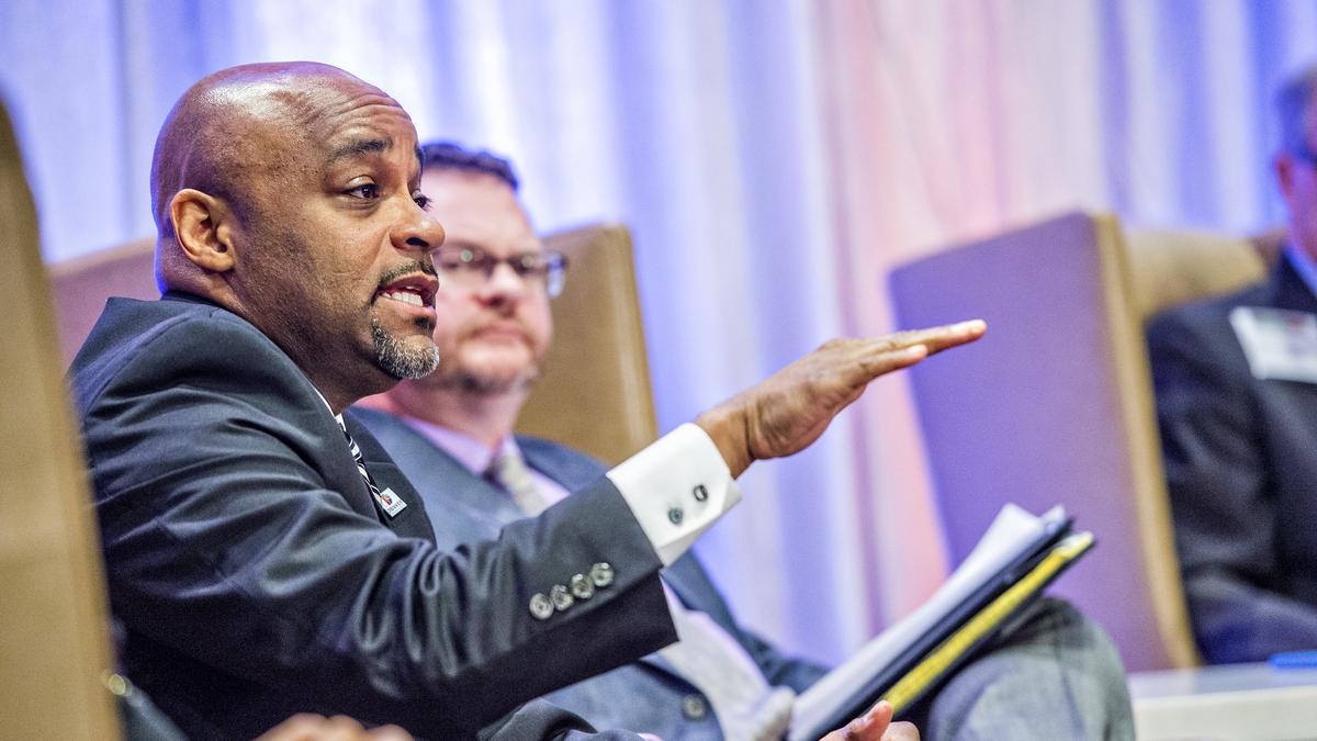 Denver, Aurora mayors join group tackling homelessness, affordable ...