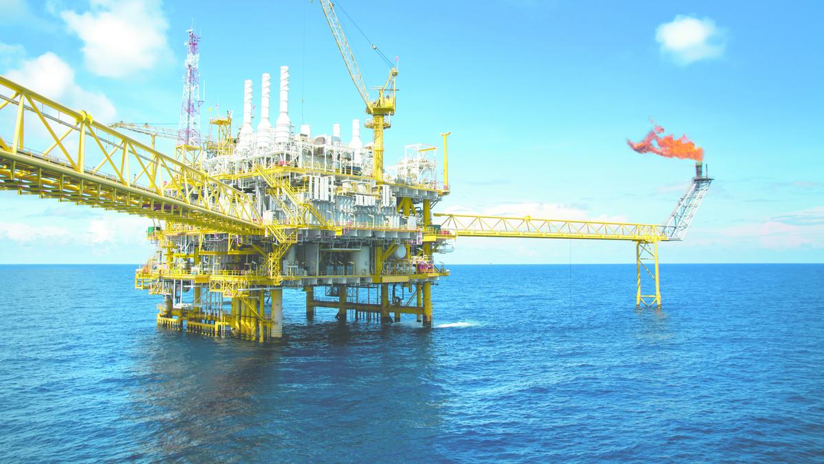 National Marines and Fisheries Service authorizing testing for oil and ...