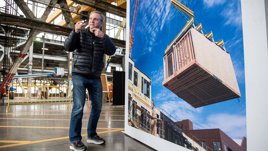 Flush with cash, modular company plots new factory and big expansion ...