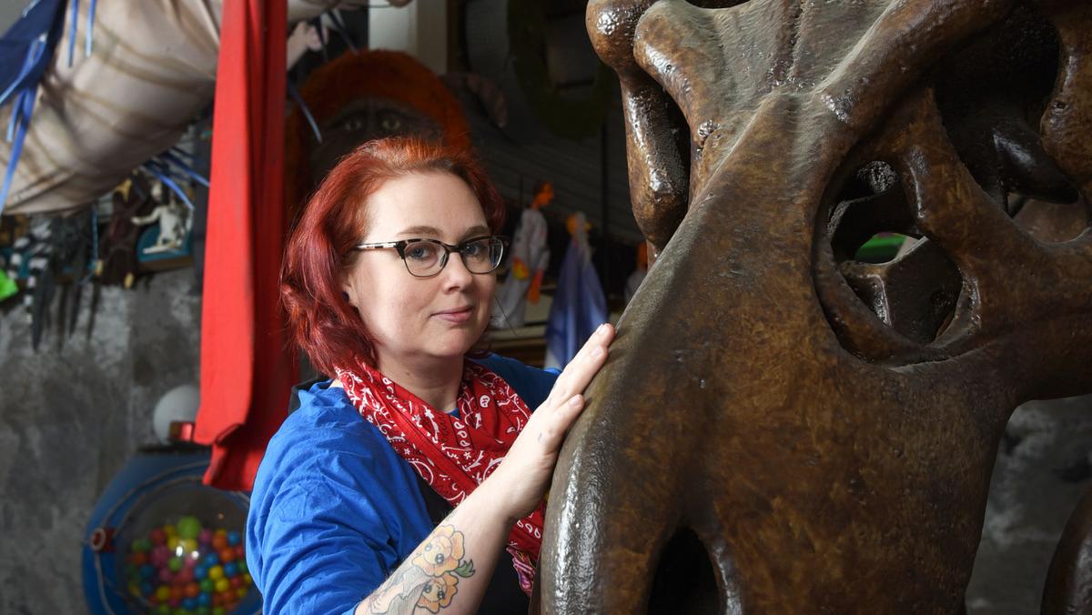Molly Coffee lives creatively - Atlanta Business Chronicle
