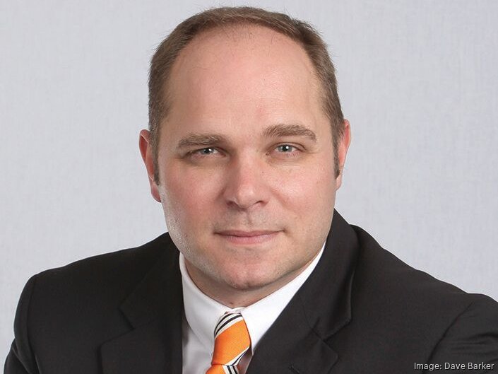 Lisa Petruzzi's Instagram, Twitter & Facebook on IDCrawl