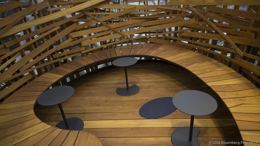 First look: Inside the Amazon.com Spheres building in downtown Seattle ...