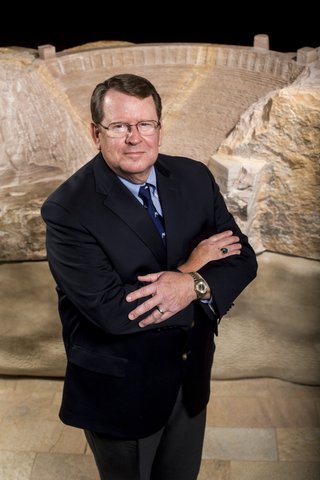 SRP committee recommends longtime employee as next CEO - Phoenix ...