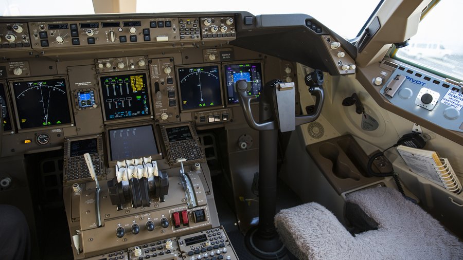 New UPS Boeing 747-8F