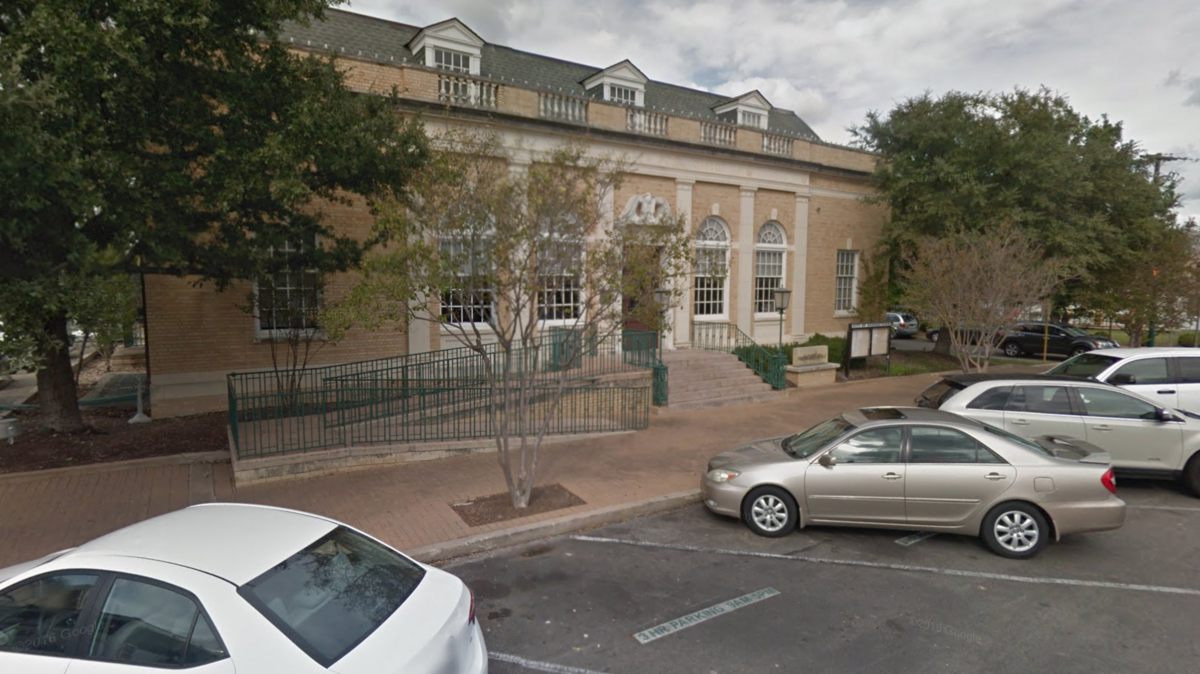North of Austin, Georgetown to sell three sites around its historic ...