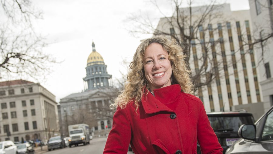 Study: Coronavirus recession hitting Colorado's female workers much ...