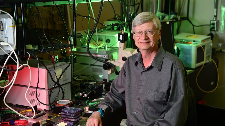 Intel Corp. (Nasdaq: INTC) restructures manufacturing organization ...