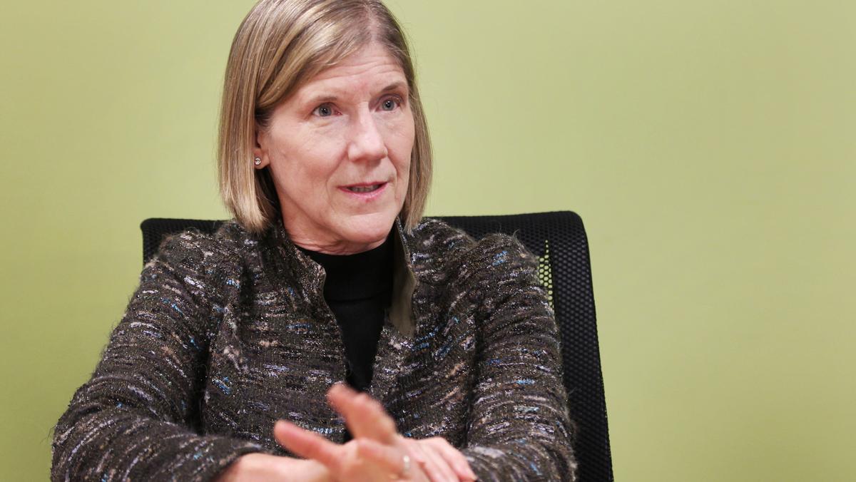 New U.S. Bank Seattle leader Betsy Cadwallader enters the fray - Puget ...