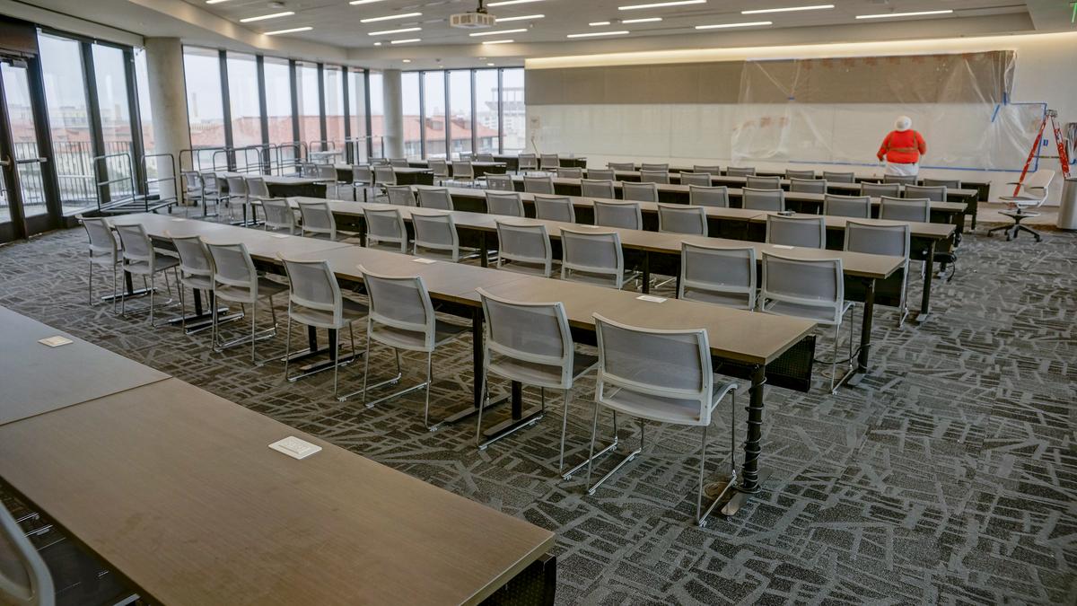 UT students to return to campus in August - Austin Business Journal