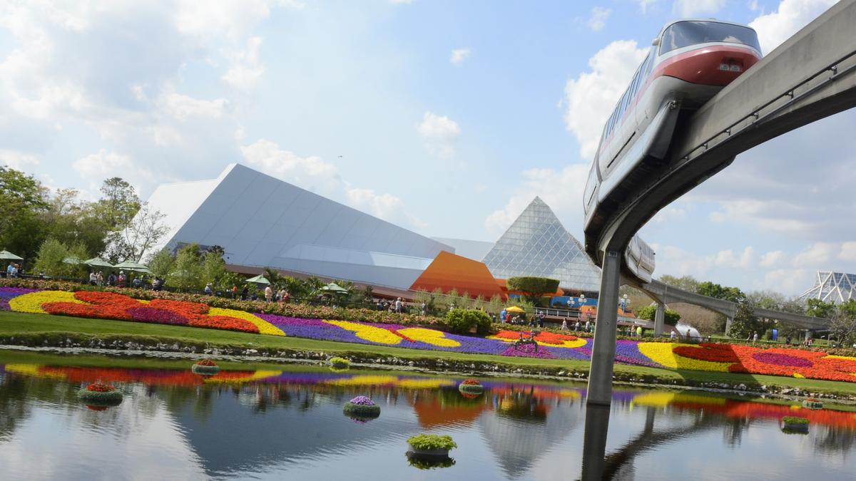 Disney's Epcot winter festival shares list of holiday grub in Florida ...