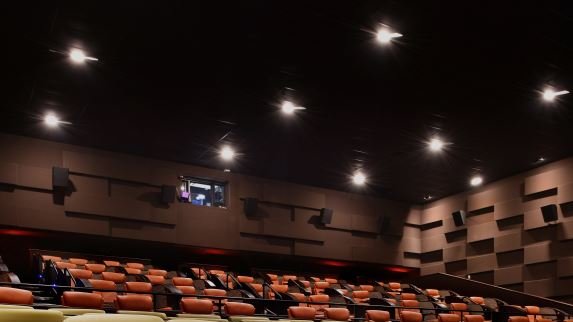 iPic seats