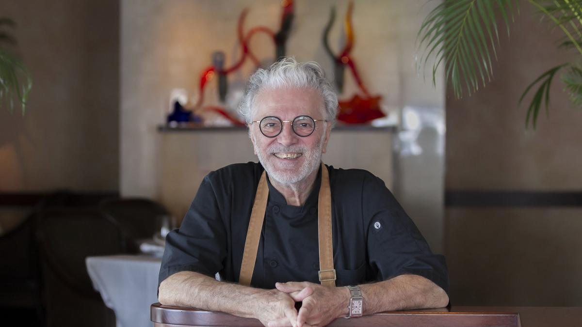 Chef Mavro takes a risk - Pacific Business News