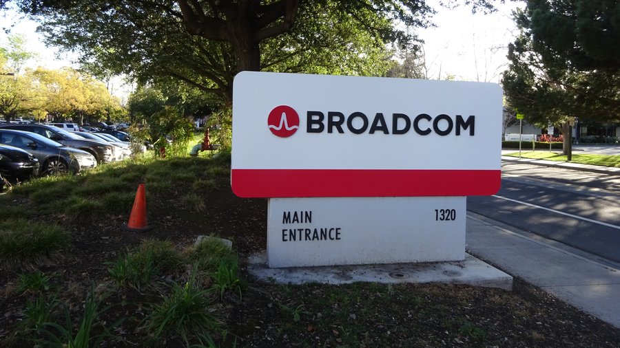 Piper Jaffray analyst says Broadcom's CA Technologies deal could ...