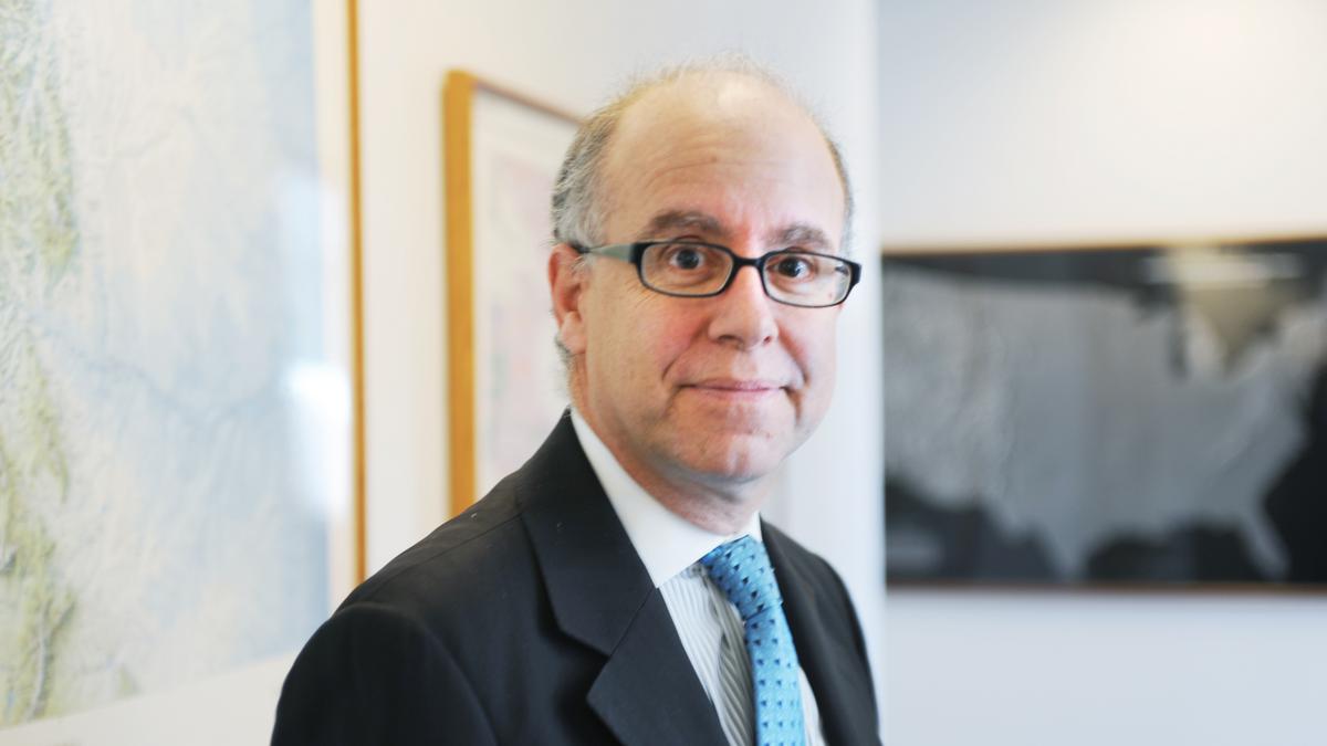 Ex-Colorado oil and gas regulator drills into new pipeline rules ...