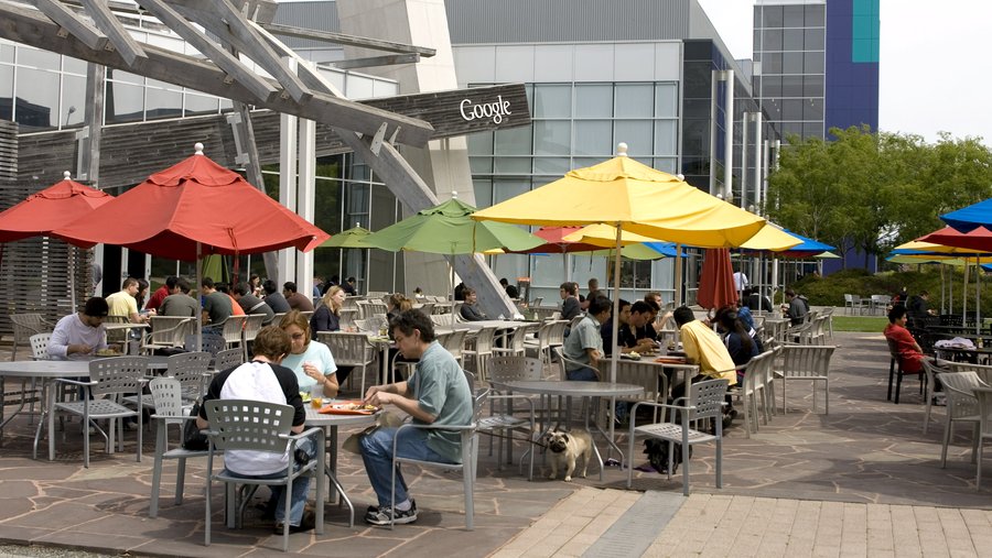 Palo Alto Networks' median pay is $224,000: How that compares with ...