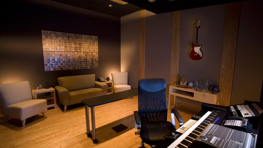 'Dream studio' up for grabs in east Charlotte as trends shift for Fred ...