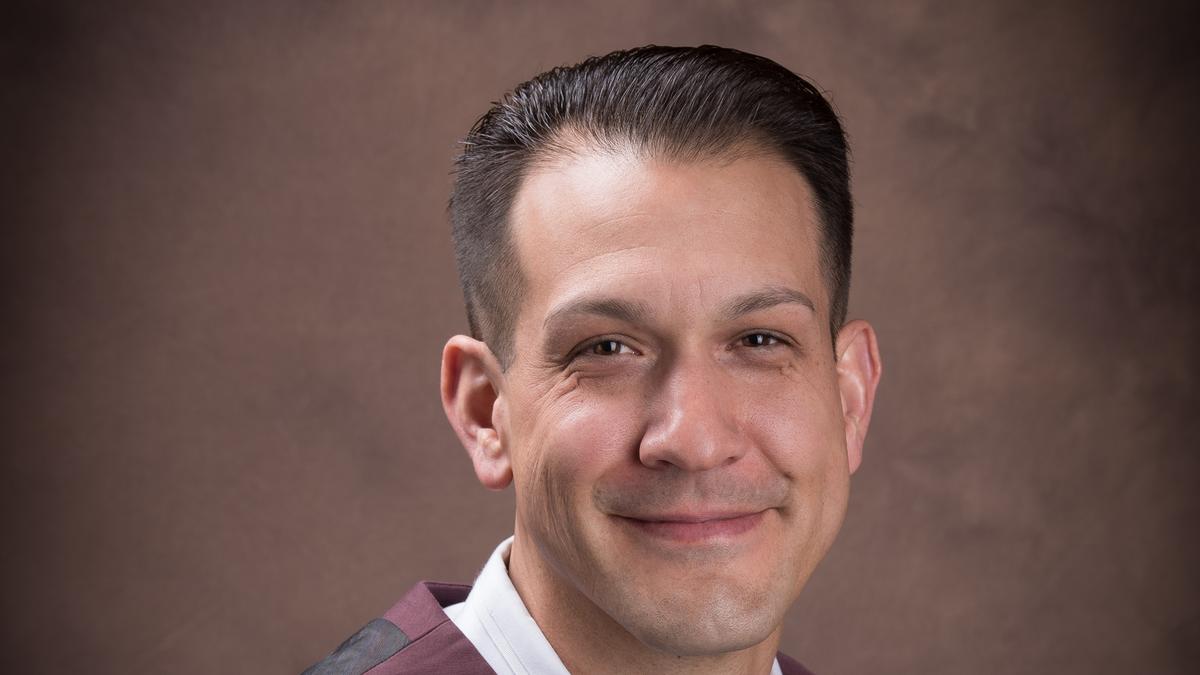 Alex Vasquez of Rhino Realty is a 2018 40 Under Forty for Albuquerque ...
