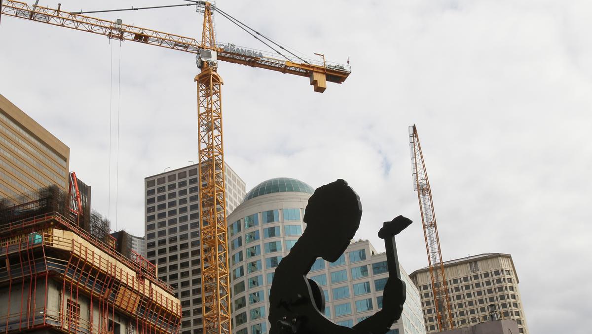 With 43 tower projects, Seattle once again sits atop the RLB Crane ...