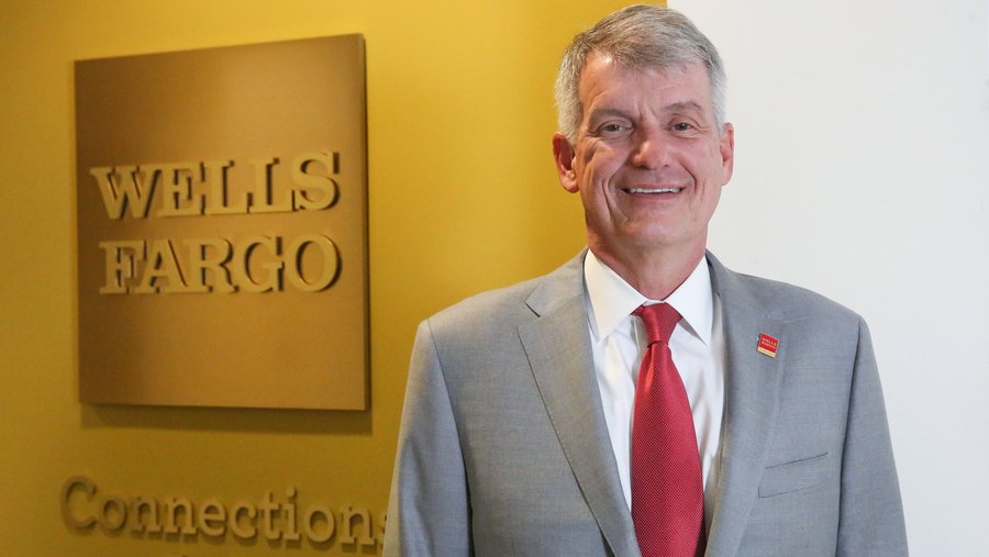 Wells Fargo CEO Tim Sloan stepping down - St. Louis Business Journal