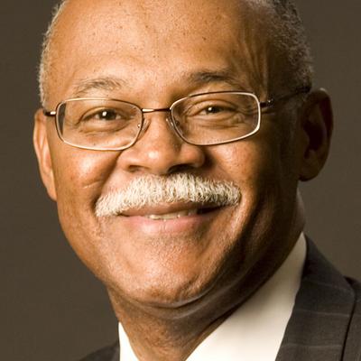 Former Medtronic executive James Dallas to speak at awards event ...