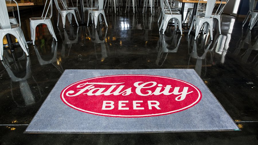 Falls City 059