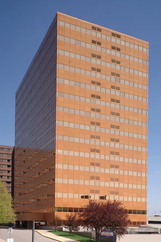 Riverview Office Tower in Bloomington to be sold - Minneapolis / St ...