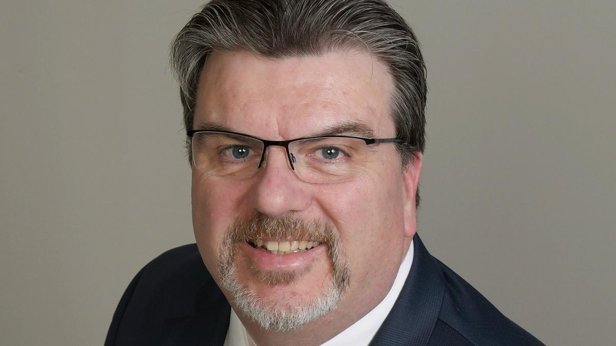 CSI Leasing hires Neil Bennett to lead expansion of aircraft ground ...