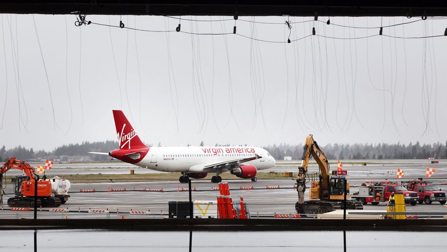 Seattle-Tacoma Airport's expanded facility opens for Alaska Airlines ...