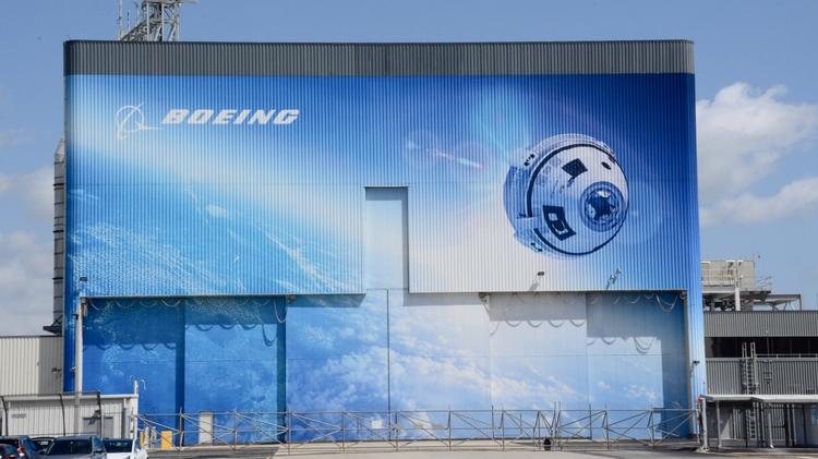 Boeing gets nearly $1B boost with International Space Station contract ...