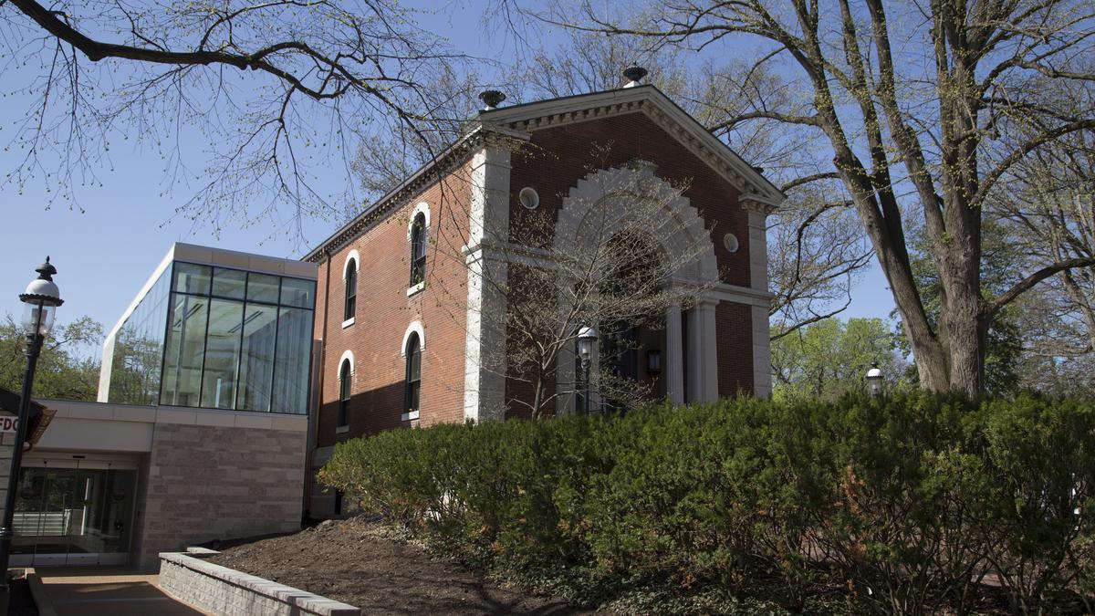 Missouri Botanical Garden unveils $8 million renovation of Stephen and ...