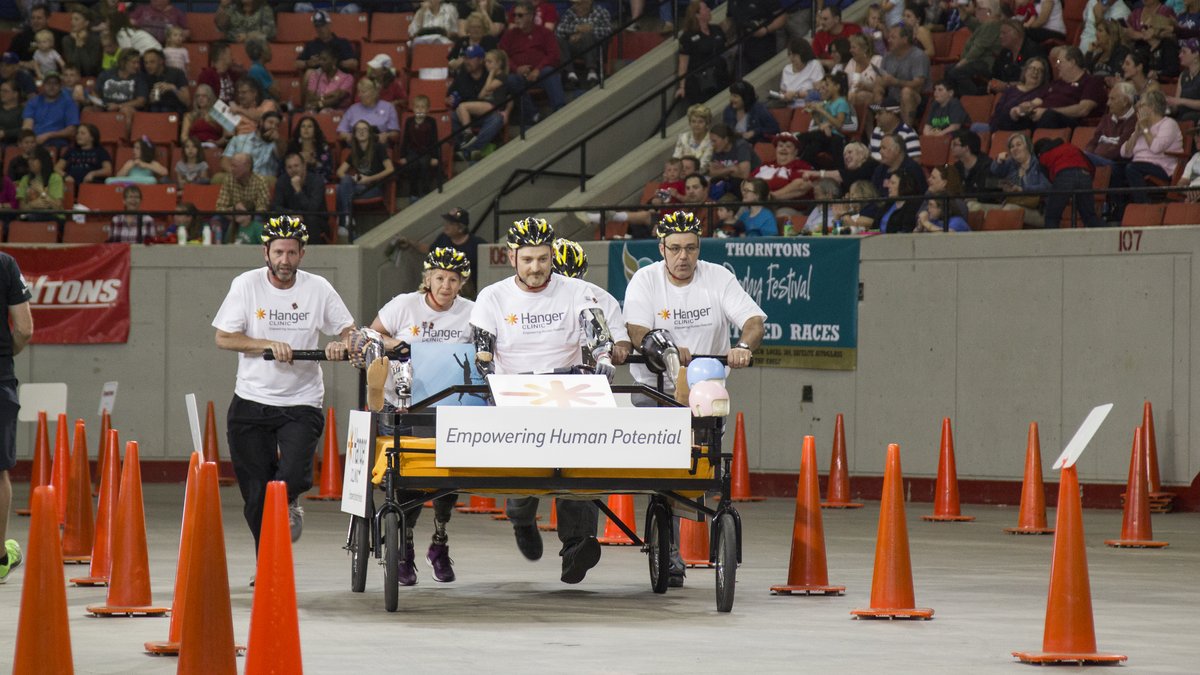 Photos from 2017 Kentucky Derby Festival Bed Races - Louisville ...