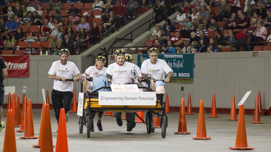Photos from 2017 Kentucky Derby Festival Bed Races - Louisville ...