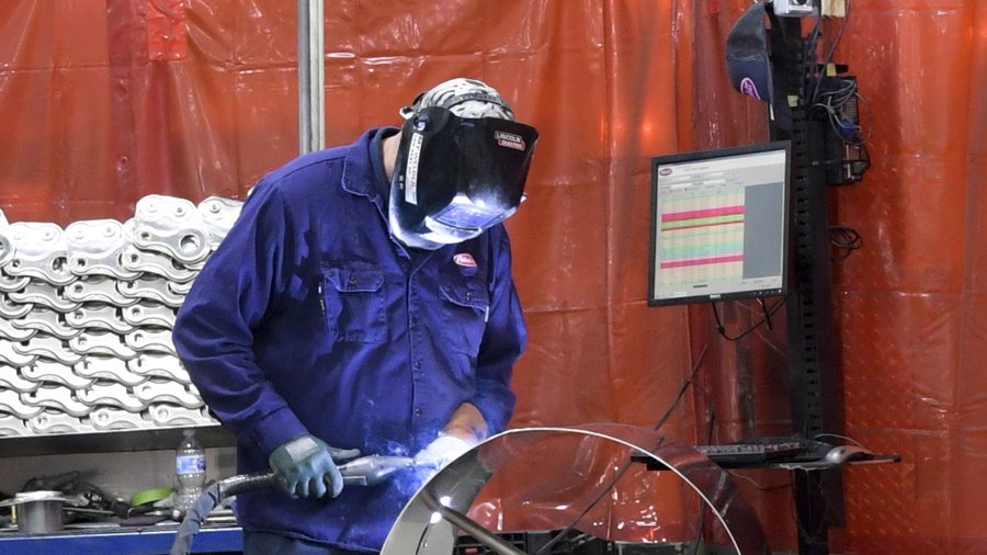 Peterbilt makes more than 150 trucks a day in its Denton plant, take a ...
