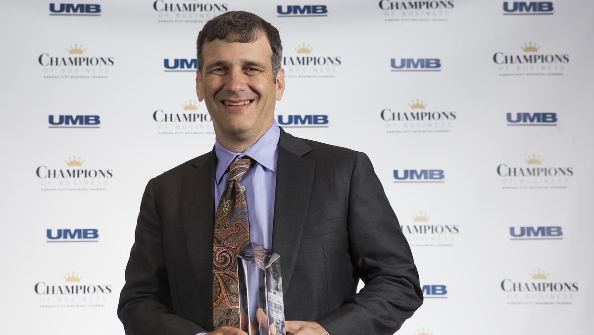 SMG CEO Andy Fromm's first book argues for curiosity as competitive ...