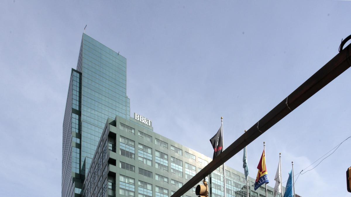 A sale is in the works for iconic Gallery at Harborplace to Boston ...