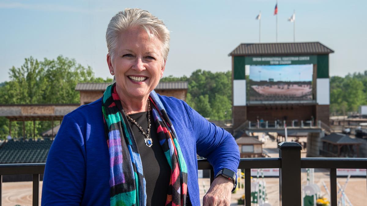 Sharon Decker named CBJ's Women in Business Lifetime Achievement Award ...