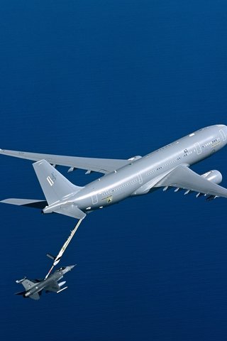 Air Force tanker plan sets up next potential battle between Boeing Co ...
