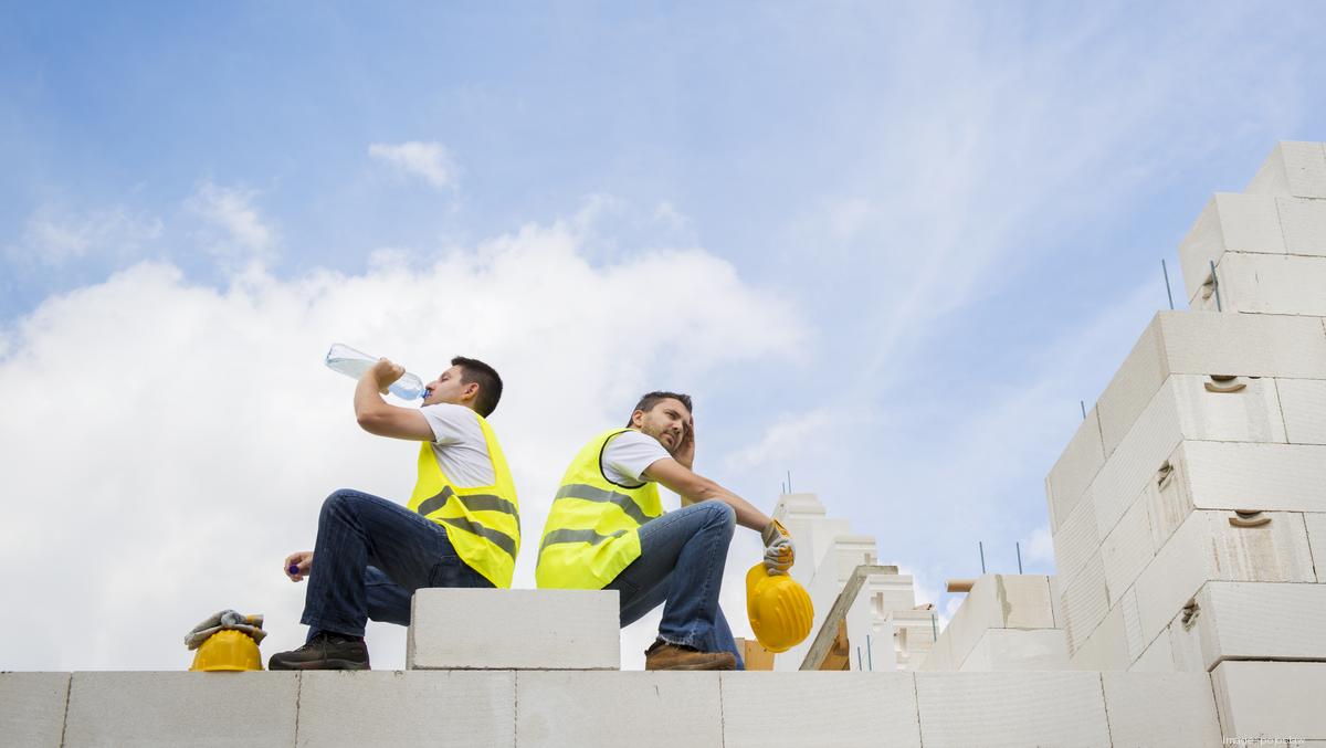 Arm your workers with life-saving tips to battle summer’s sweltering ...