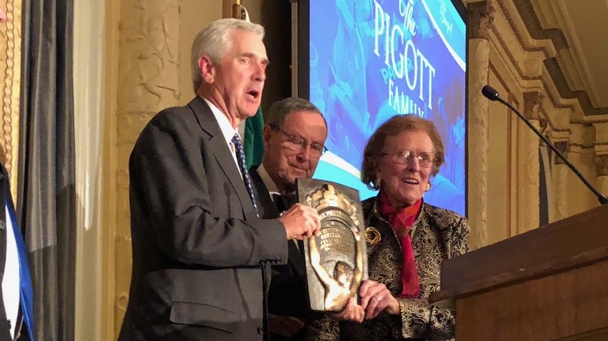 Paccar-founding Pigott Family honored at Seattle King County First ...