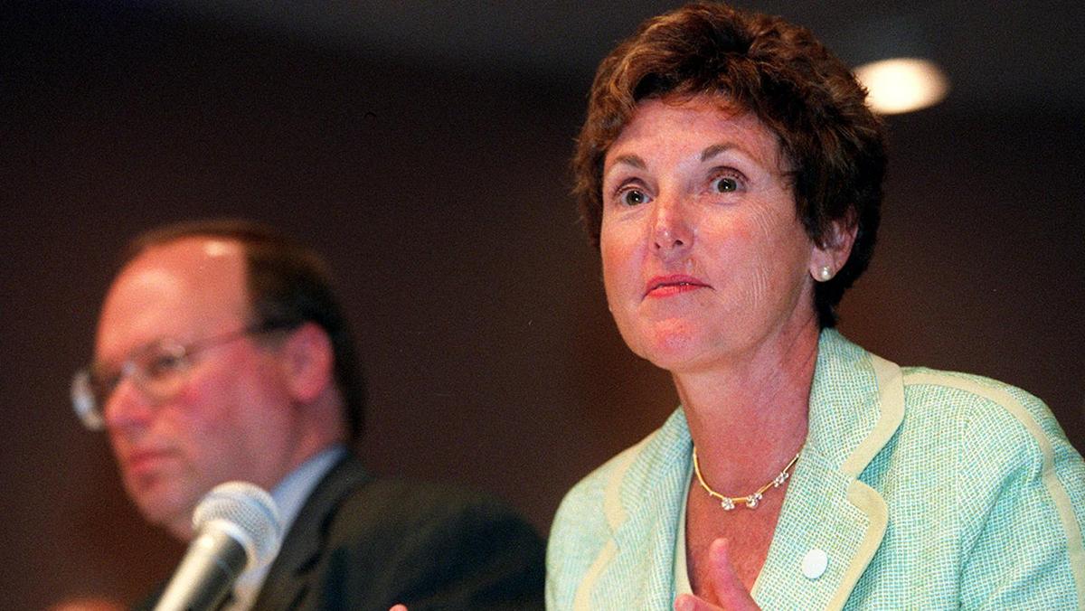 United Airlines names Jane Garvey as board chairman - Chicago Business ...