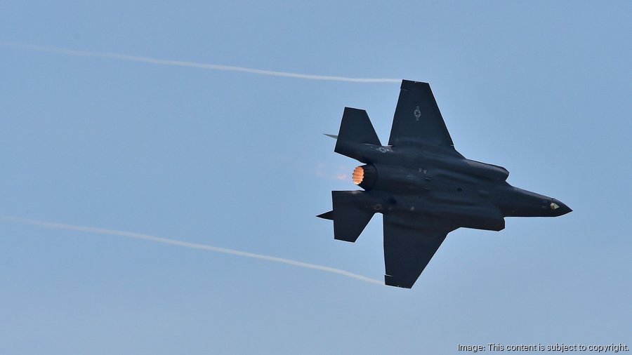 Fort Worth division of Lockheed Martin scores $735M deal for F-35 ...