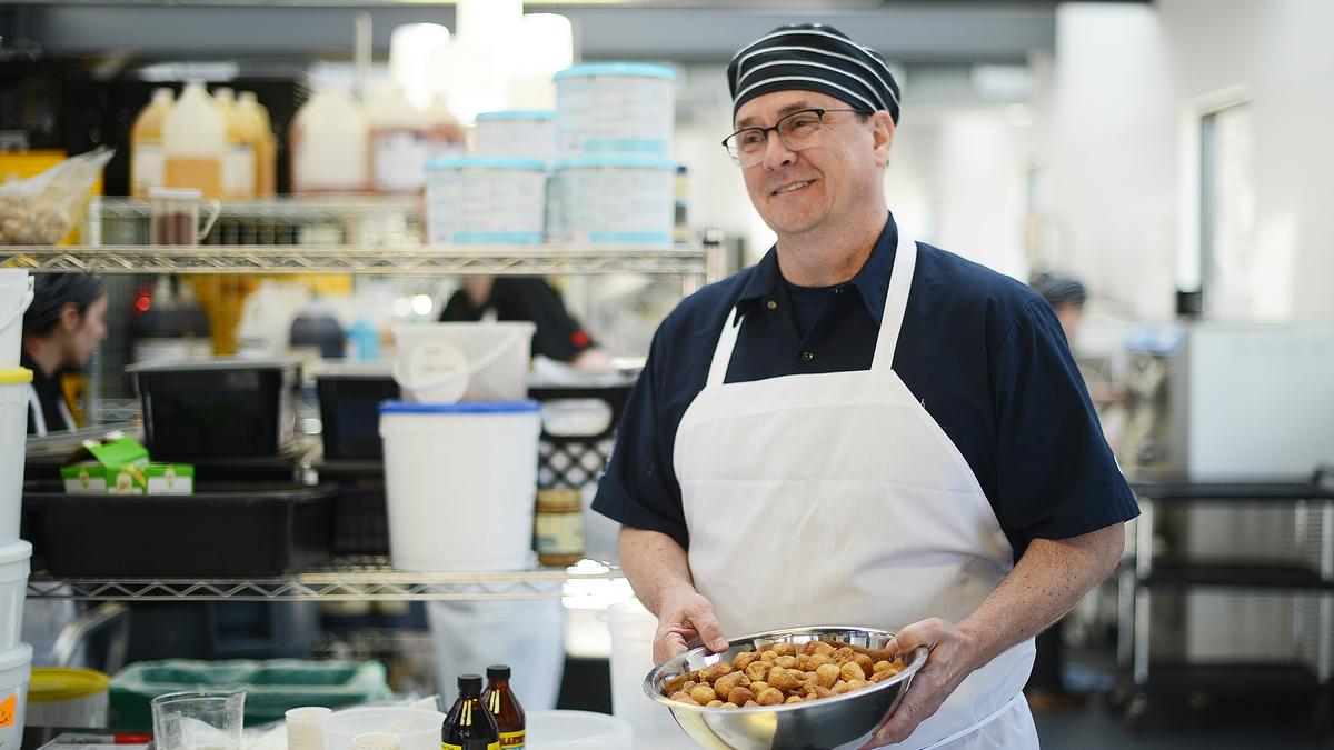 Izzy's Ice Cream moves manufacturing to Wisconsin to handle grocery ...