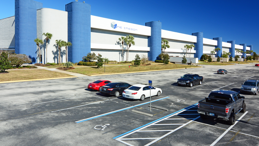 Arsenault Holdings buys Jacksonville's One Imeson Distribution Center ...