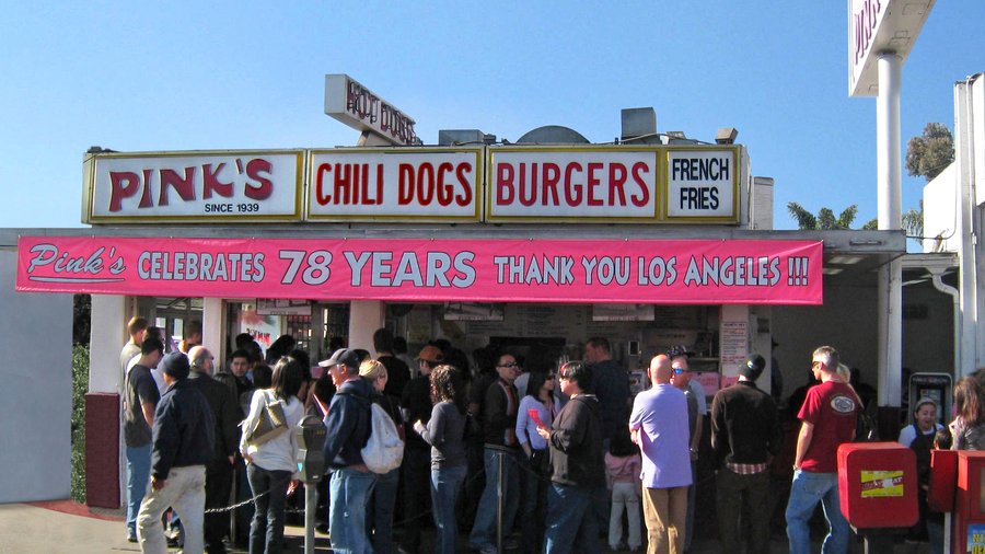 PINKS Hot Dog